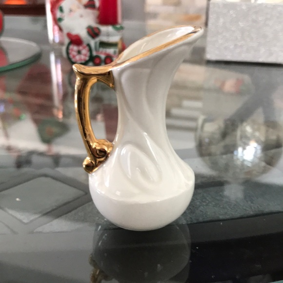 Antique | Accents | Vintage 93s 325in One Of A Kind Vase Cream Wgold ...